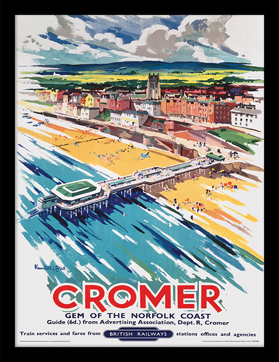 Cromer (Pier by Kenneth Steel) Wood Print | The Art Group